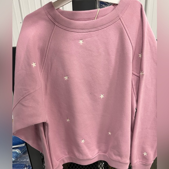 Universal Thread | Tops | Pink Star Sweatshirt | Poshmark